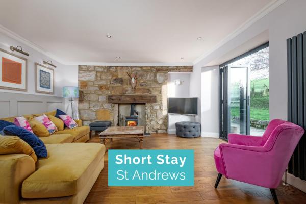 East Cottage * Wood Burning Hot Tub * Garden - East Neuk