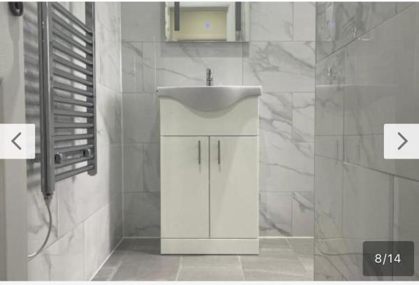 Croydon Luxury Apartment - London