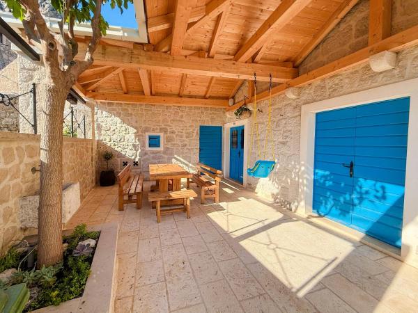 New! Holiday Home Retro Stone House - Igrane