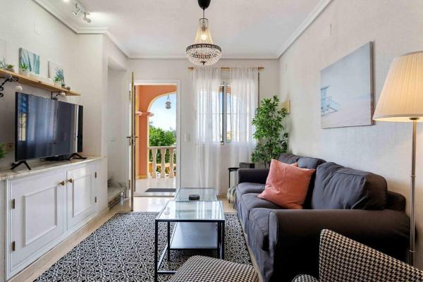 Encantadora Casa Vacacional En El Chaparral - Costa Blanca