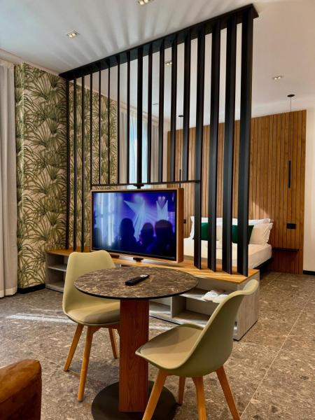 Roomscarlofelicestation - Turin