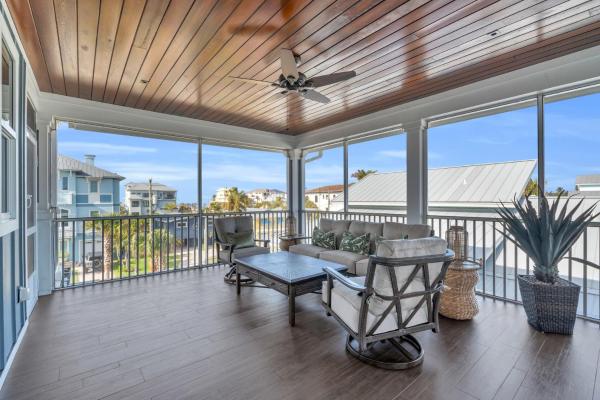 Perfect Family Getaway, Beach, Pool & Dock - Bonita Springs, FL