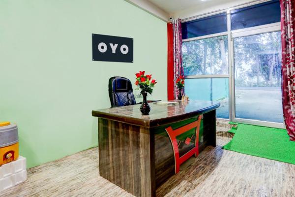 Hotel O Sparkle - Auraiya