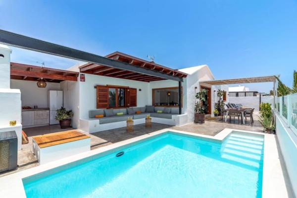 Villa Tina - Puerto del Carmen