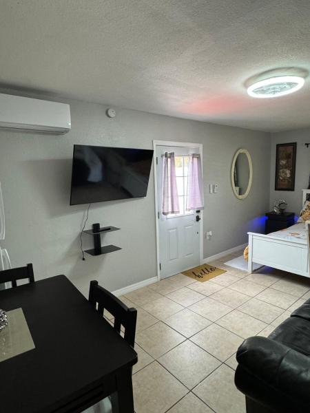 The House Of The Palms - Colorado