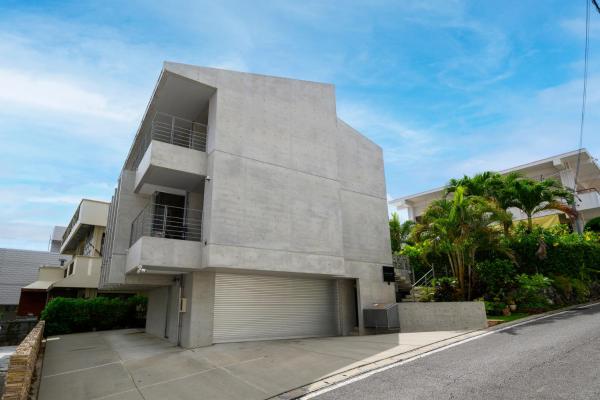 Onna Resort Nakadomari ビーチまで車で4分 最大12名ok 中庭付き貸切ヴィラでくつろぐ恩納村ステイ - Okinawa