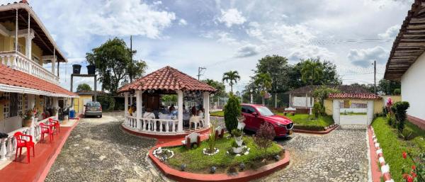 La Colombiana Casa Campestre - Montenegro