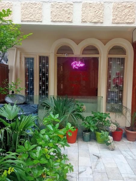 Hotel Relax - Shoghi