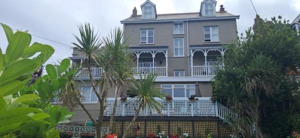 The Poplars Guest House - North Devon