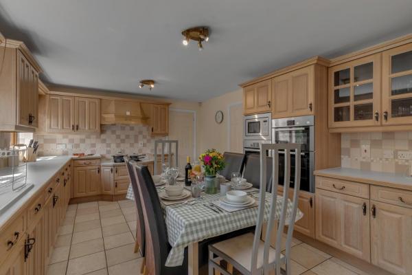 6br Home Sleeps 11 Families & Business Groups - Norwich