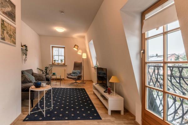 Lovely Apartment Quiet, Bright, Generous For Two, Private Parking - Nuremberg