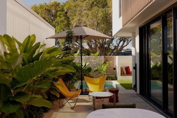 Ammamead House - Byron Bay