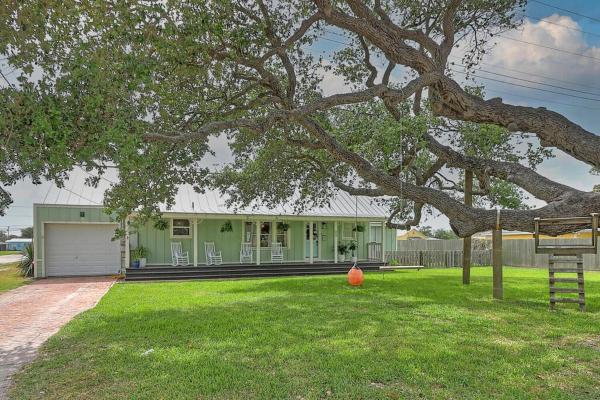 Magnolia Mermaid - Rockport, TX