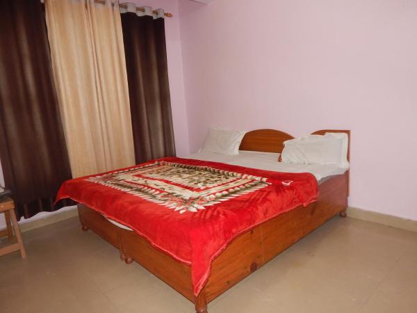 Hotel Dev Bhoomi Thayur Devlsari Rut - Dhanaulti