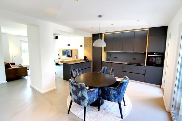 New! Calm City Design-house, U-bahn, Terrace, Office - Germering