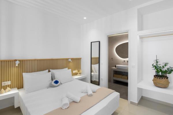 Plori Suites Paros - Paros