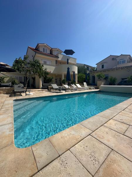 Ferienhaus Injic - Nin