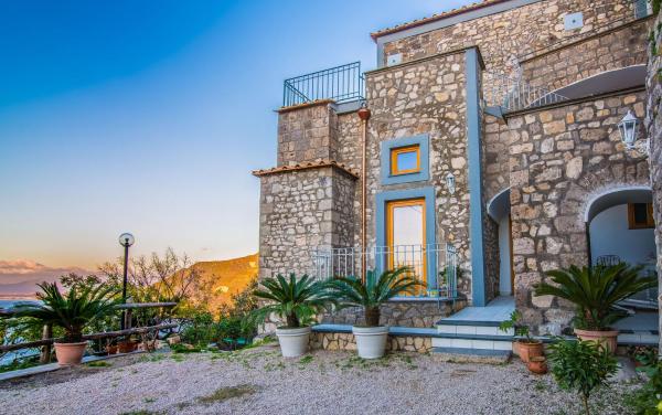 Casa Maria - De Vivo Realty - Vico Equense