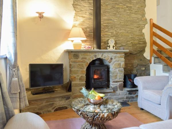 Hay Barn - Dinas Country Club - Pembrokeshire