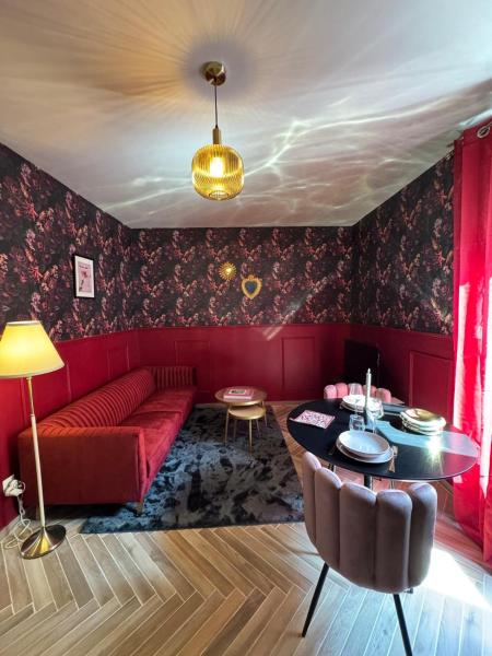 Red Sparrow -T2 Avec Jacuzzi - Châteauroux