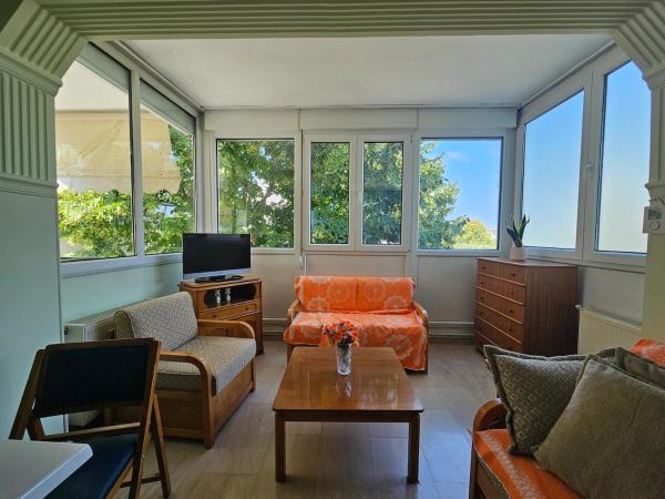 Peaceful Flat With Sea Air - Перея