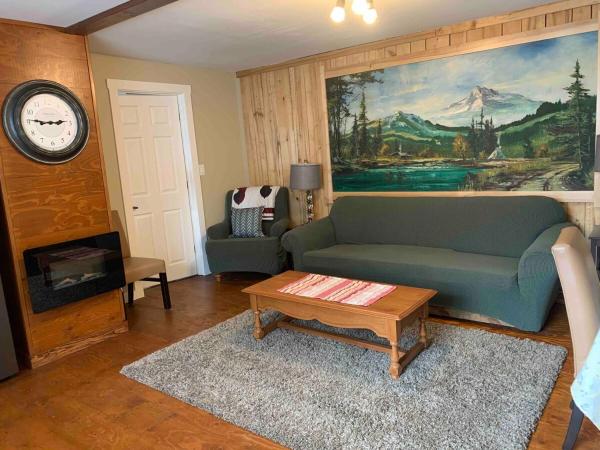 Uncle Bills Cabin Entire Home 6 Min South Of Town - Golden