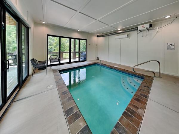 Smoky Ridge Sanctuary - Townsend, TN