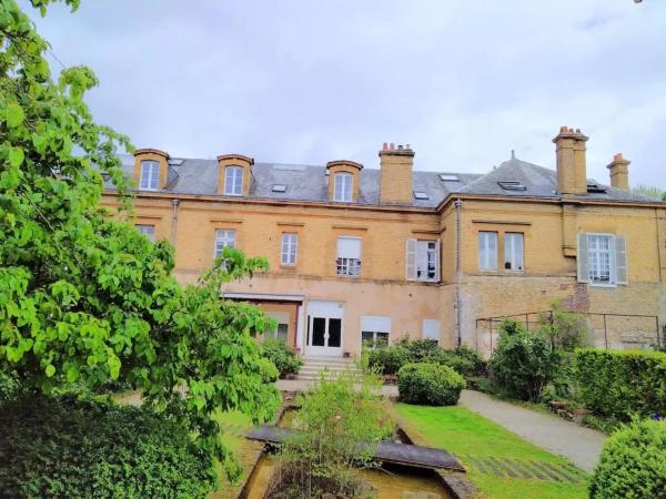 Studio Cosy à Sedan Avec Jardin Clôturé De 22 M² - Sedan