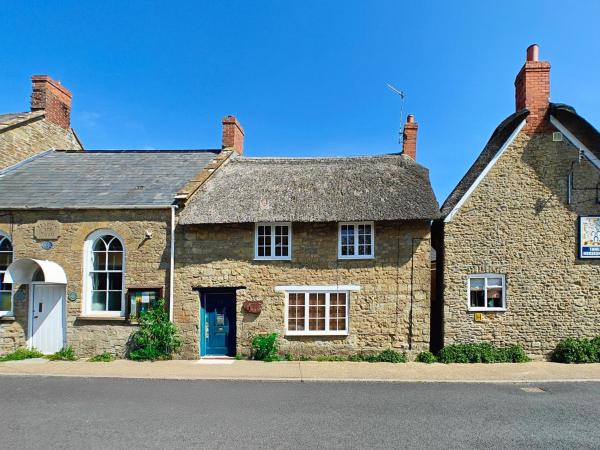Horseshoe Cottage - Burton Bradstock