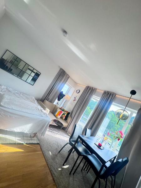 Nice Guest Apartment Within Walking Distance To Kalmar Central Station - Öland