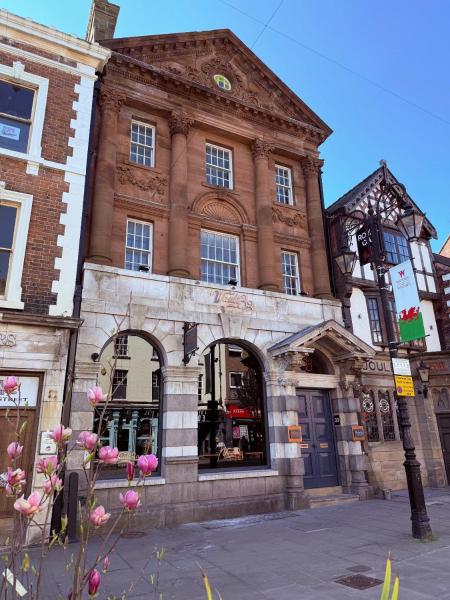 Boutique33 - Wrexham