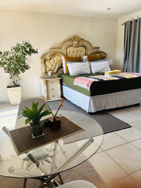 Kwasihle Guesthouse -