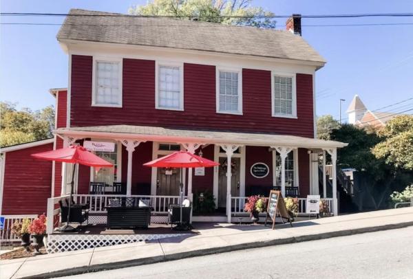 The Dahlonega Square Hotel & Villas - Dahlonega, GA