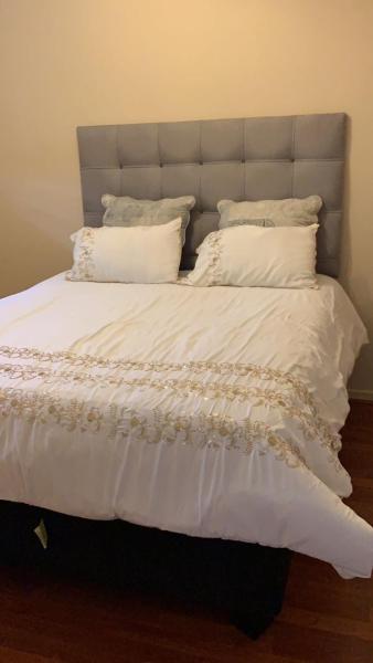 Luxurious 3-bedroom Penthouse In Sandton - Johannesburgo