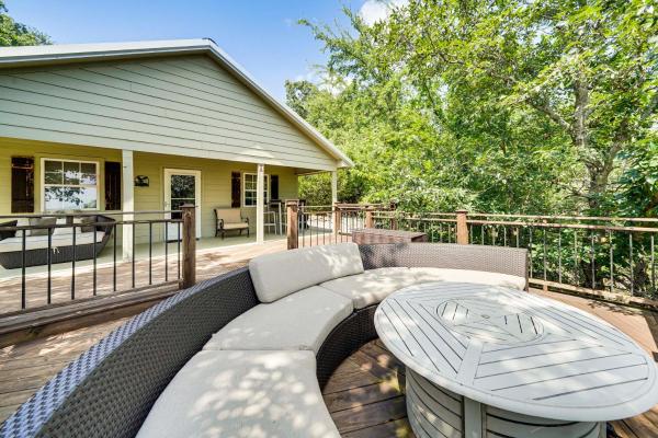 Secluded Tuskahoma Retreat With Deck And Views! - Clayton Lake State Park, Clayton