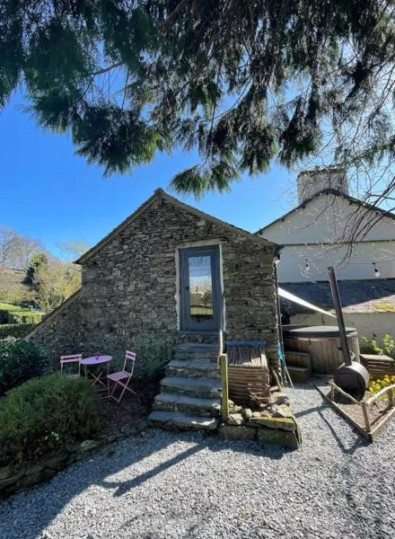 Hot-tub Hideaway - Coniston