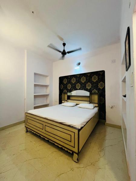 Amrit Ganga Paying Guest House - 瓦拉那西