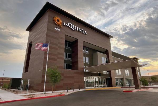 La Quinta Inn & Suites By Wyndham Phoenix West Glendale - Avondale, AZ