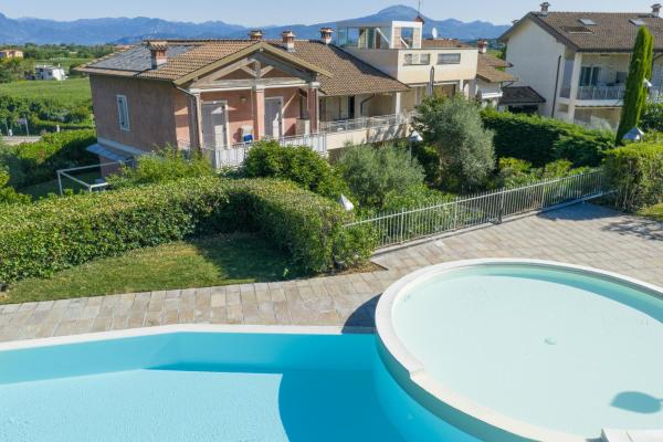 Lorry Living Luxury Apartment - Peschiera - Lazise