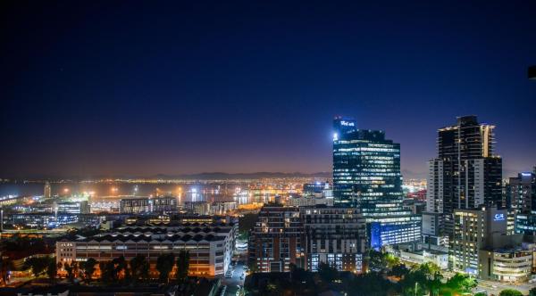 The Capital Mirage - Le Cap