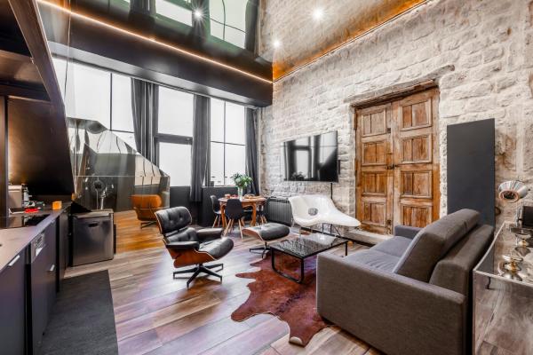 Duplex With Jacuzzi L 15 Min From Montmartre - Nanterre