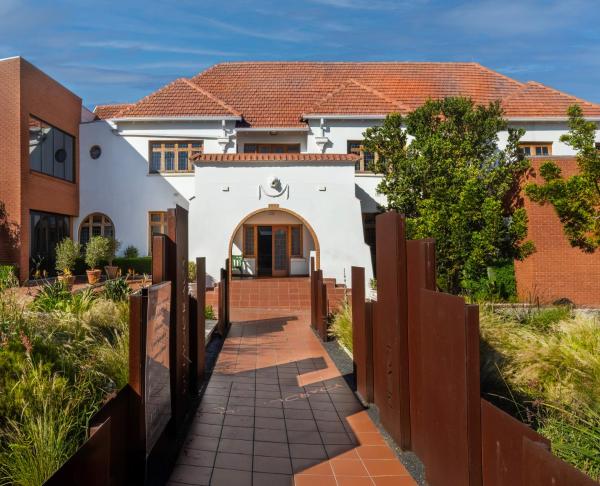 Sanctuary Mandela - Alberton