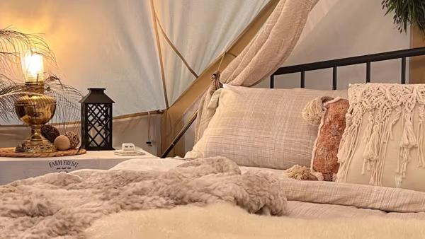 Glamping Tent On Farm Mountain Views - Shenandoah National Park