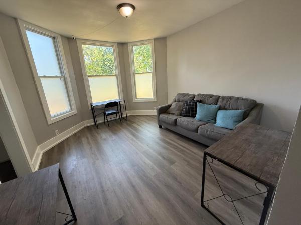 Beautiful Home Near Downtwon - Free Parking! - Oak Park, IL