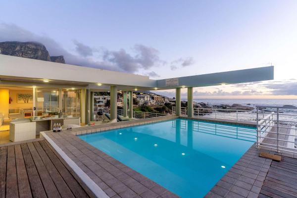 Sunset Azure Villa - Sea Views Sleeps 14 2 Pools - Le Cap