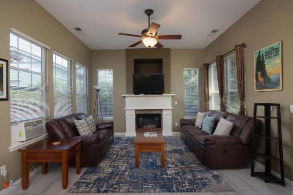 Family Friendly - Minutes To Old Mill - Sleeps 6 - Bend, OR