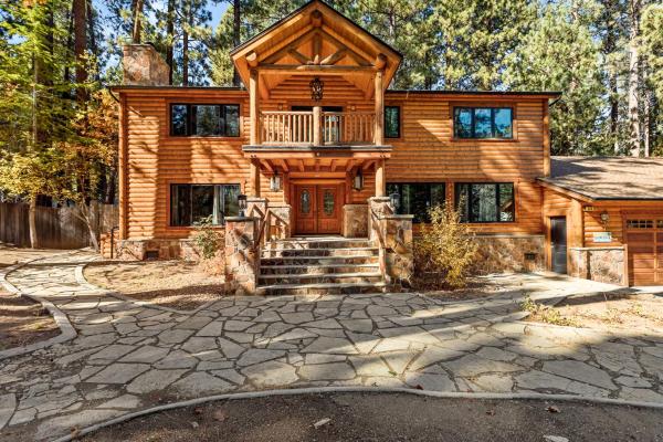 Summit Pine Lodge - 2 Minutes To Snow Summit - Big Bear Lake, CA