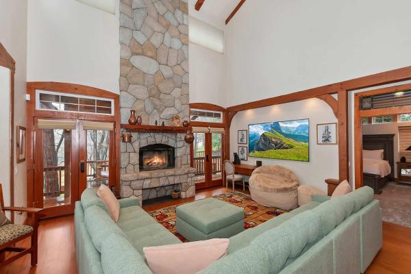 Matternhorn Peak Lodge - For 10 - Lake Arrowhead, CA