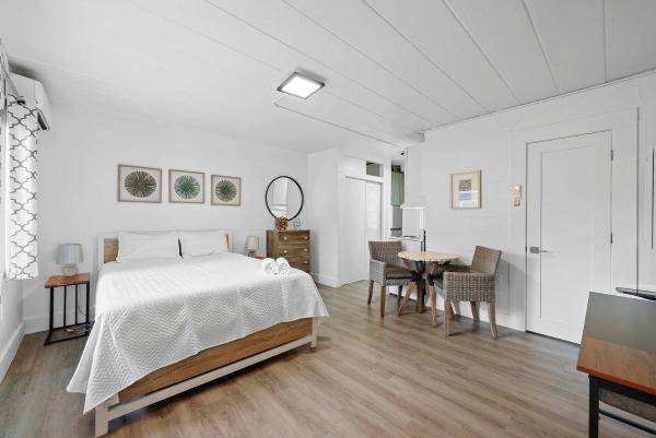 Chic City Retreat 93h - Columbus, OH