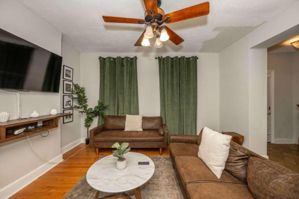 La Dolce Vita Retreat W Hot Tub - Ohio